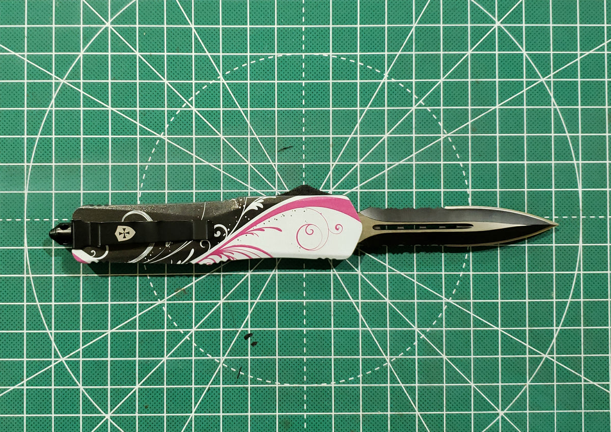 Z (RT) Large Gen I Pink Maiden Dagger Serrated Black – TK - Big Country ...