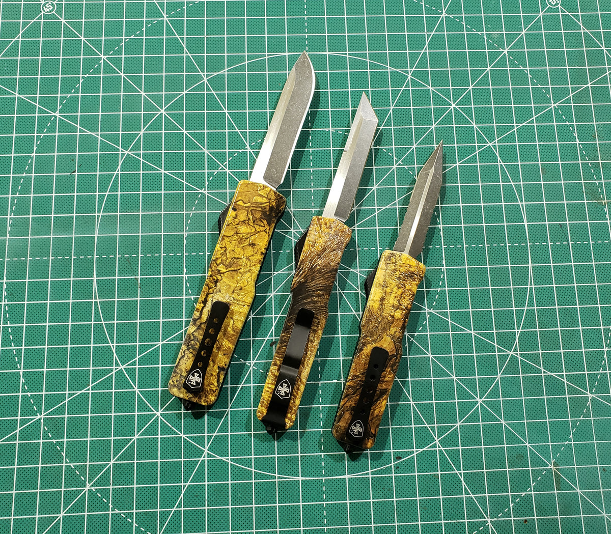 Templar Knife Concept Edition - Wood Pattern – TK - Big Country ...